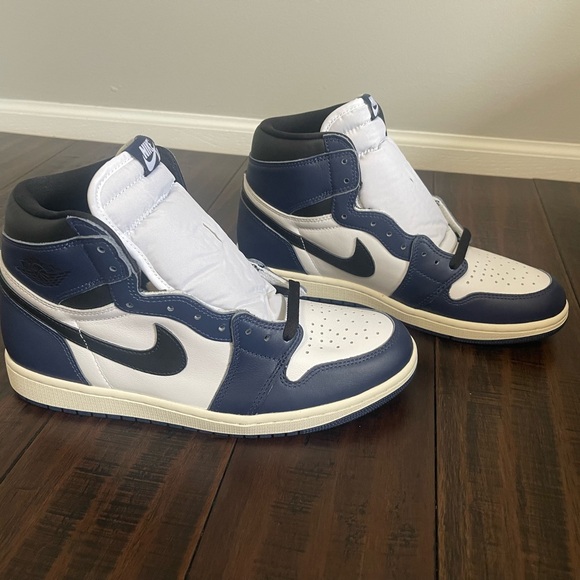 Nike | Shoes | Jordan Retro High Og Midnight Navy 1m | Poshmark